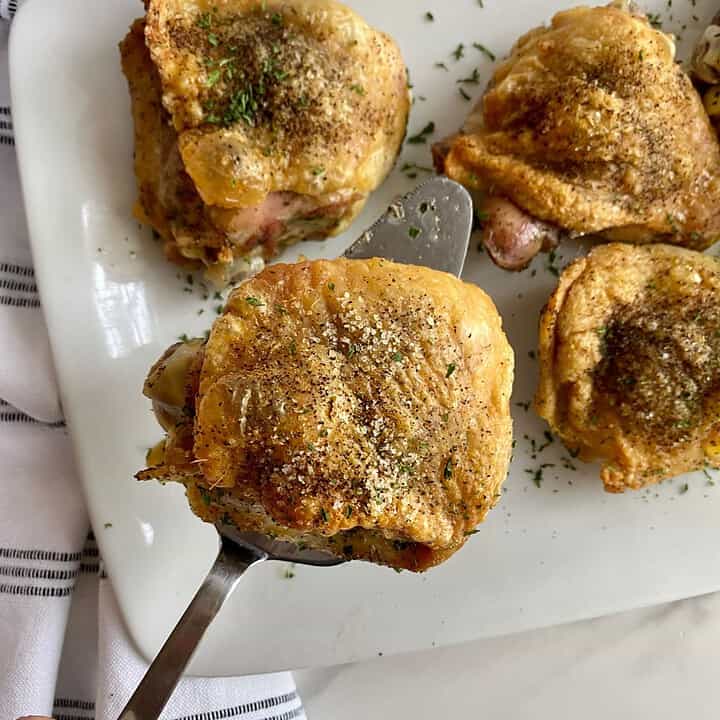 Southern Baked Chicken Thighs - Healthy Mom Healthy Family