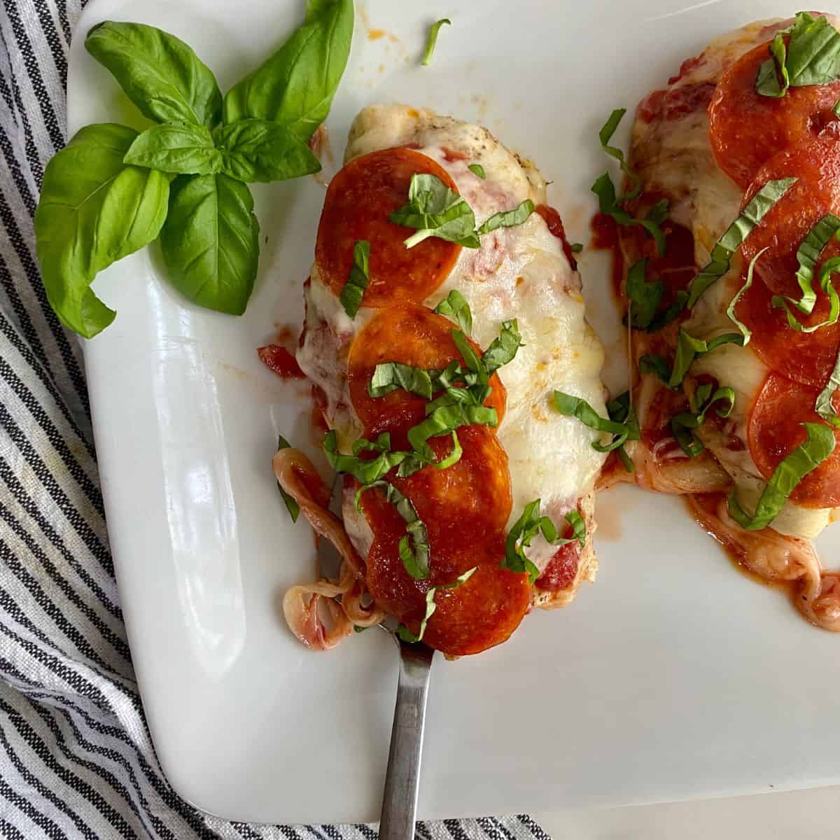 Pepperoni Pizza Chicken - Healthy Mom Healthy Family